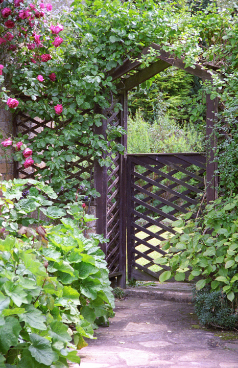 English Garden Gate Design Garden Gates | The Owner Builder Network